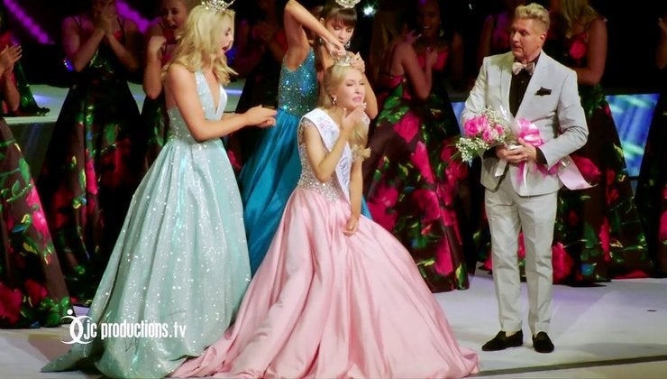 Claire Grace Crowning at 2019 Miss Oklahoma's Outstanding Teen ...