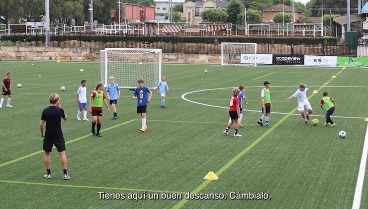 Simple Possession Box Drill With New Young Coaches