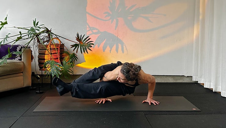 Eight Angle Splits & Pistol Advanced Flow