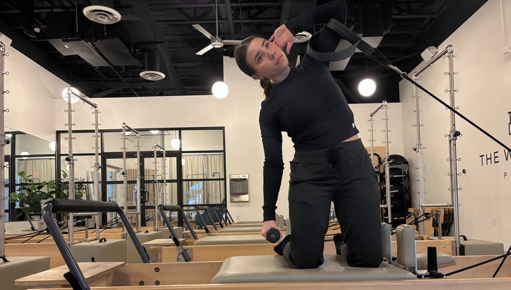 Short Block • Side Facing Abs, Shoulders and Butt with Grace • BEG ...