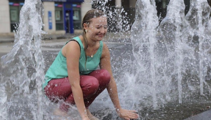 Amy's Cute Wet Walk | MostWam