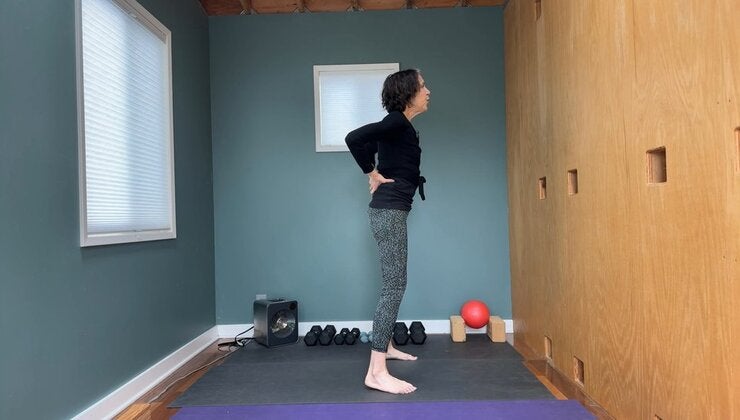 How To Do A Lateral Band Walk