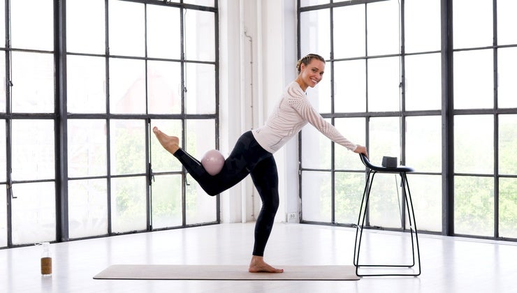 Pulsing Barre - begynder | BODY by FRIDA