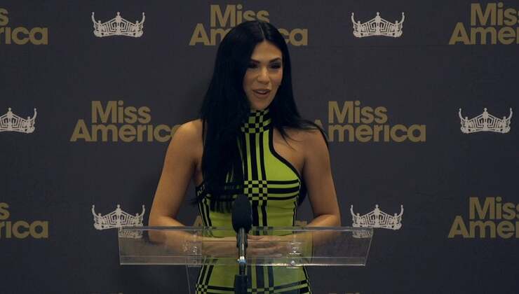 Miss New York - Amelia Collins | Pageants Live