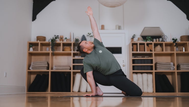 Mellow Flow : Rejuvenating Wiggles and Waves