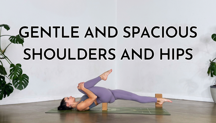 Gentle And Spacious Shoulders And Hips