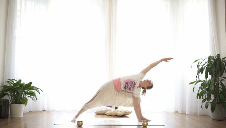 Sun Salutations: Morning Energy Series with Mariya Gancheva | Kundalini ...