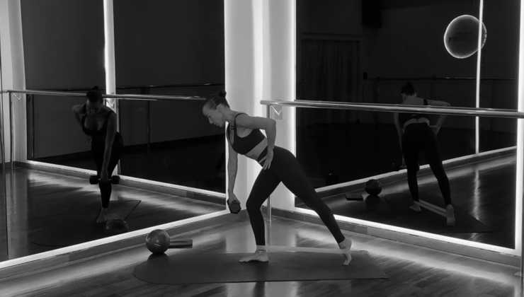 30 Minutes Glute Max, Med, Hamstrings + Oblique Focus | Abs + Glutes