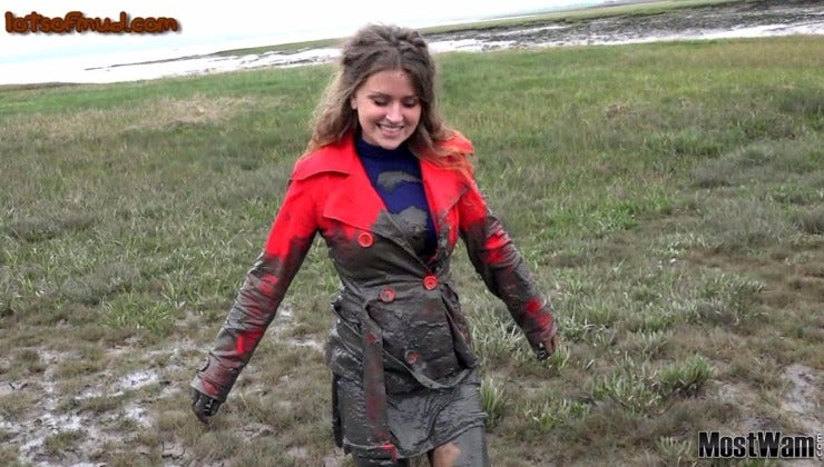 Alice's First Mud | MostWam