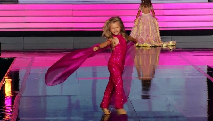 Courtlyn Dostert At 2019 Unm Preliminary Runway Pageants Live