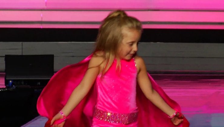 Layla Wewers At 2019 Unm Preliminary Runway Pageants Live