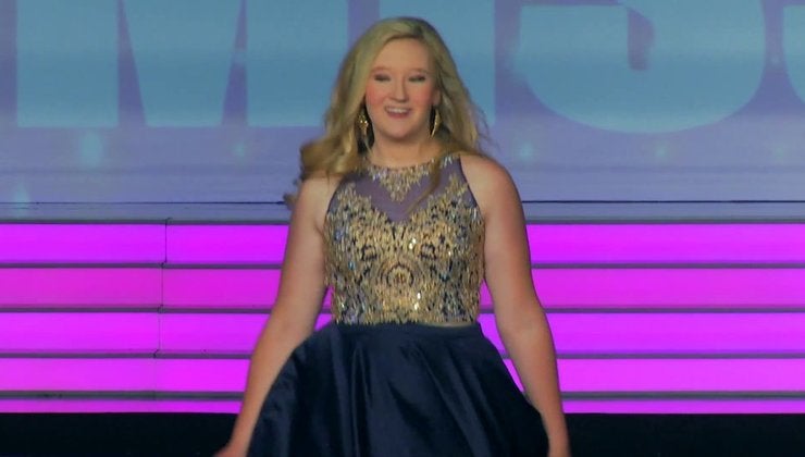 Cassidy Carr At 2019 Unm Preliminary Runway Pageants Live