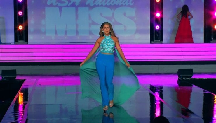 Madison Peck At 2019 Unm Preliminary Runway Pageants Live