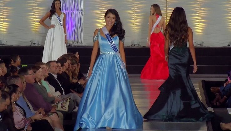 Danielle Luna - Evening Gown at 2020 Miss Texas Teen USA | Pageants Live
