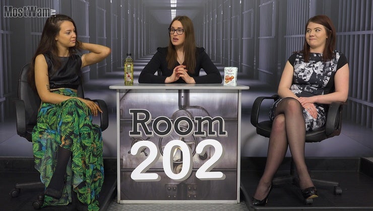 Room 202 Ep2 Rachel V Rhian Oil V Cake Batter