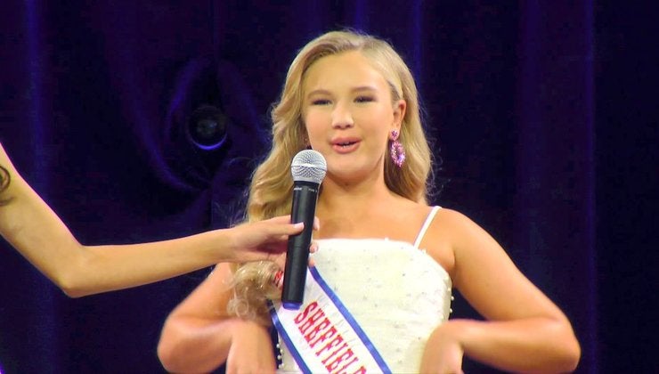 Khloe Noelke - Intro | Pageants Live