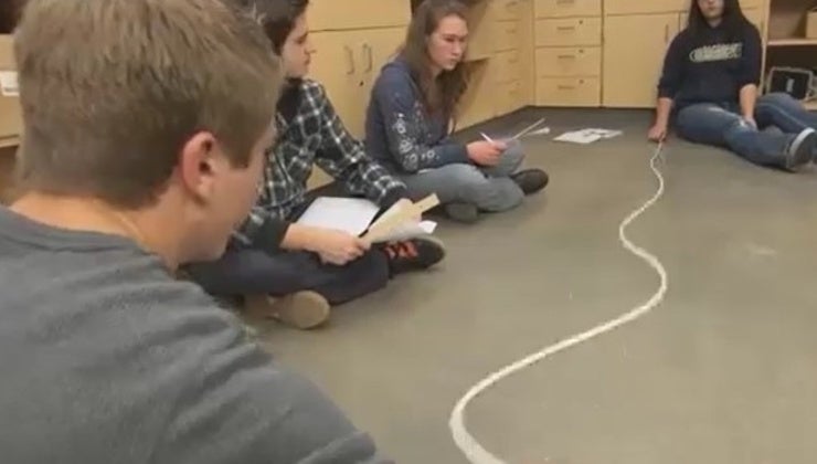 Light: Making waves – analyzing and interpreting | BSCS Science Learning Videoverse