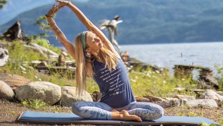 Morning Yoga Stretch Routine To Wake Up Perfectly