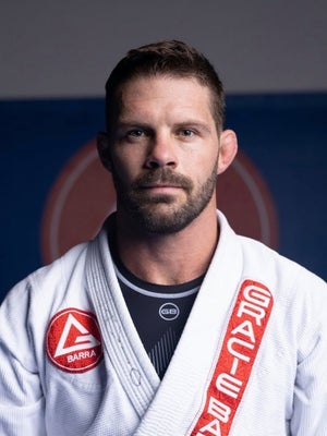 Training Pass Anual