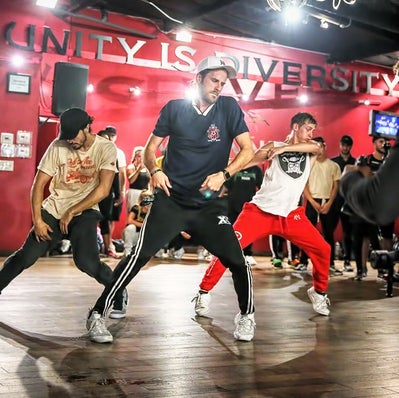 RedWall Tutorials : Online Dance Classes | RedWall Tutorials