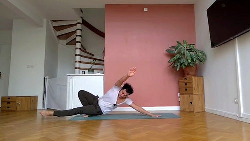 Online yoga classes | Yoga with Alex and Tatiana