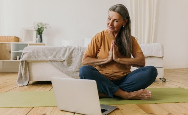 onlineyoga.ch | Dein Schweizer Online Yoga Studio