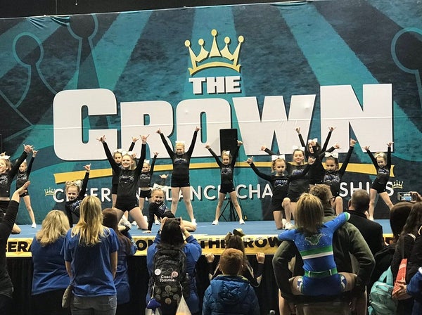 The Crown Cheer & Dance