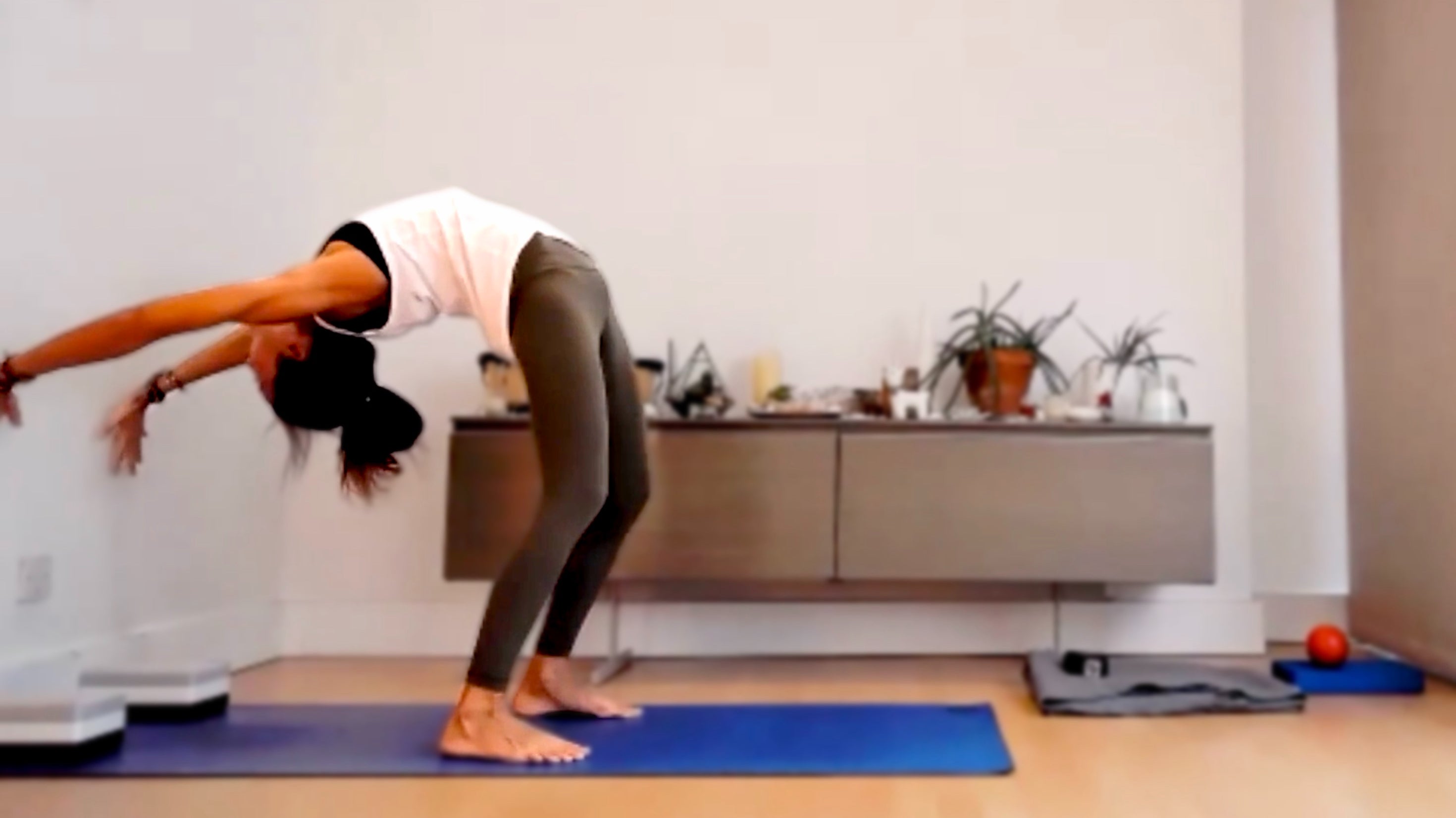 Open Class: Backbends at the Wall with Emma Henry