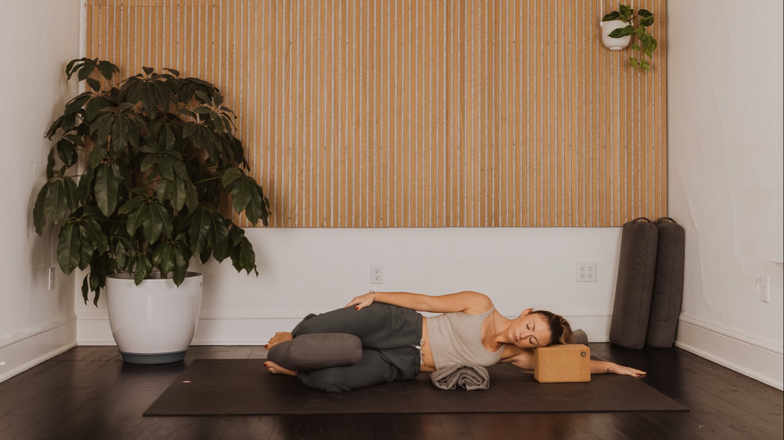 December 11 | 60-min. Full Body Yin + Body Scan Meditation | The ...