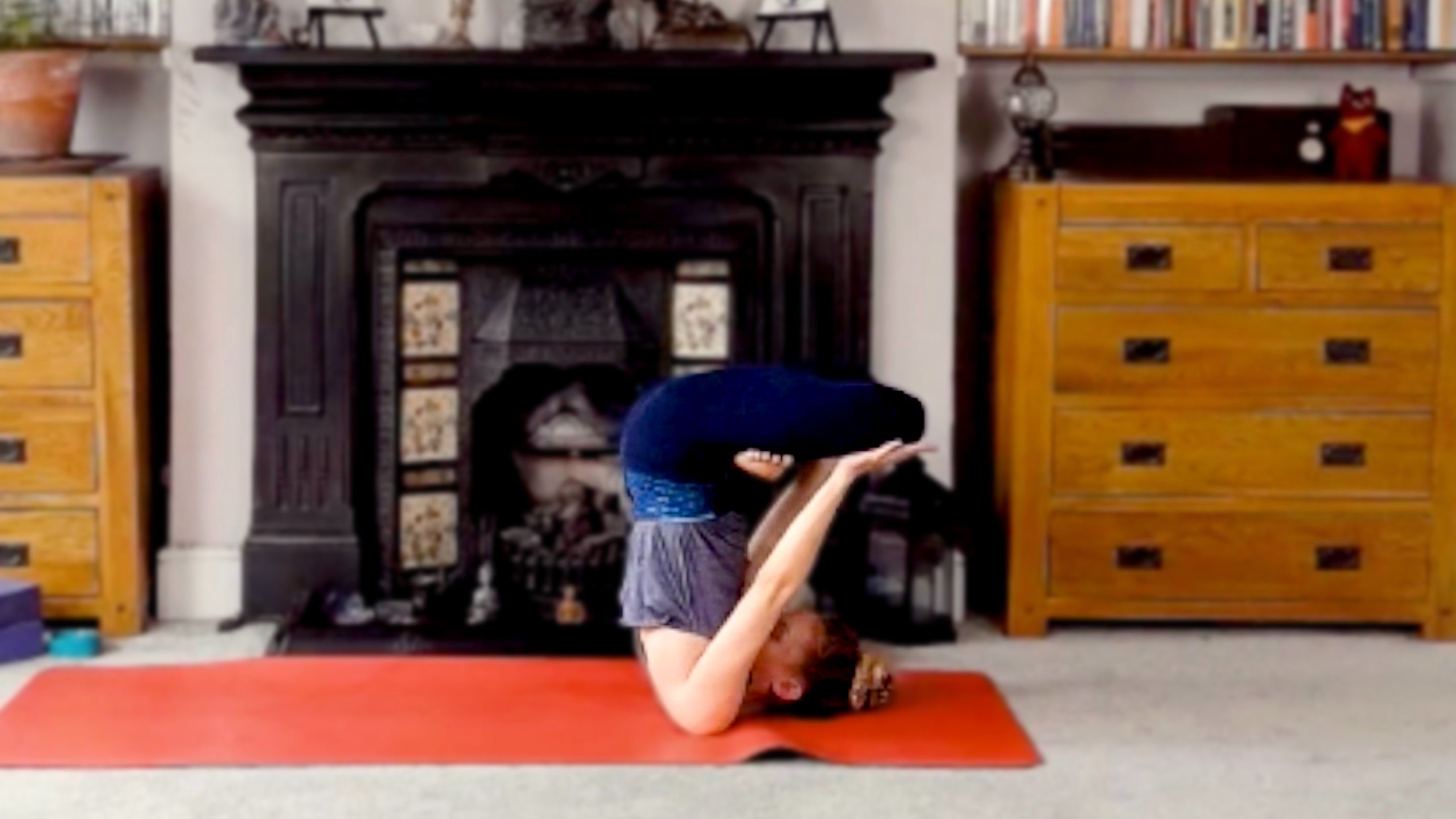 Open Class - Lotus Variations with Emma Henry