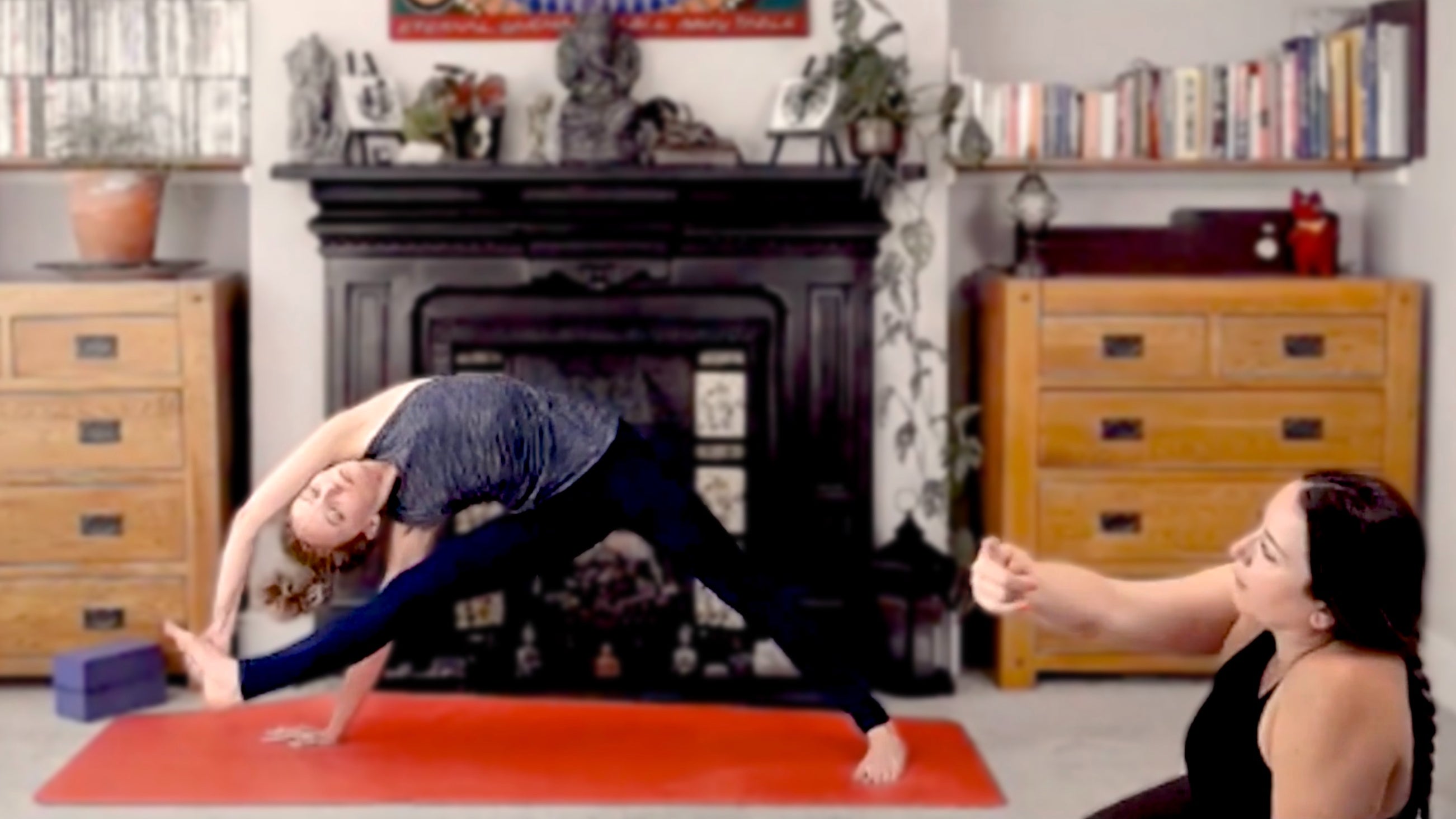 Open Class - Visvamitrasana with Emma Henry