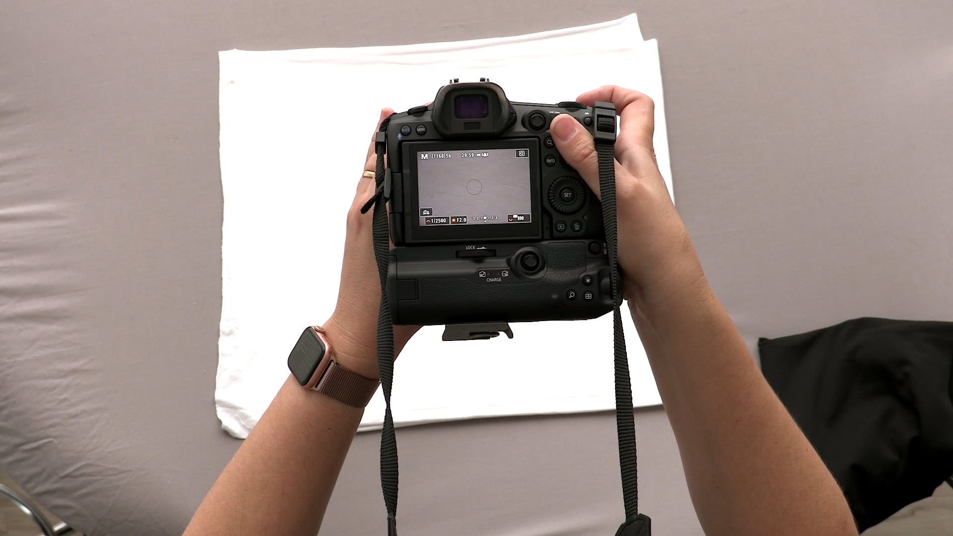 How to Photograph White - Photographing White Tutorial | Kelly Brown Online