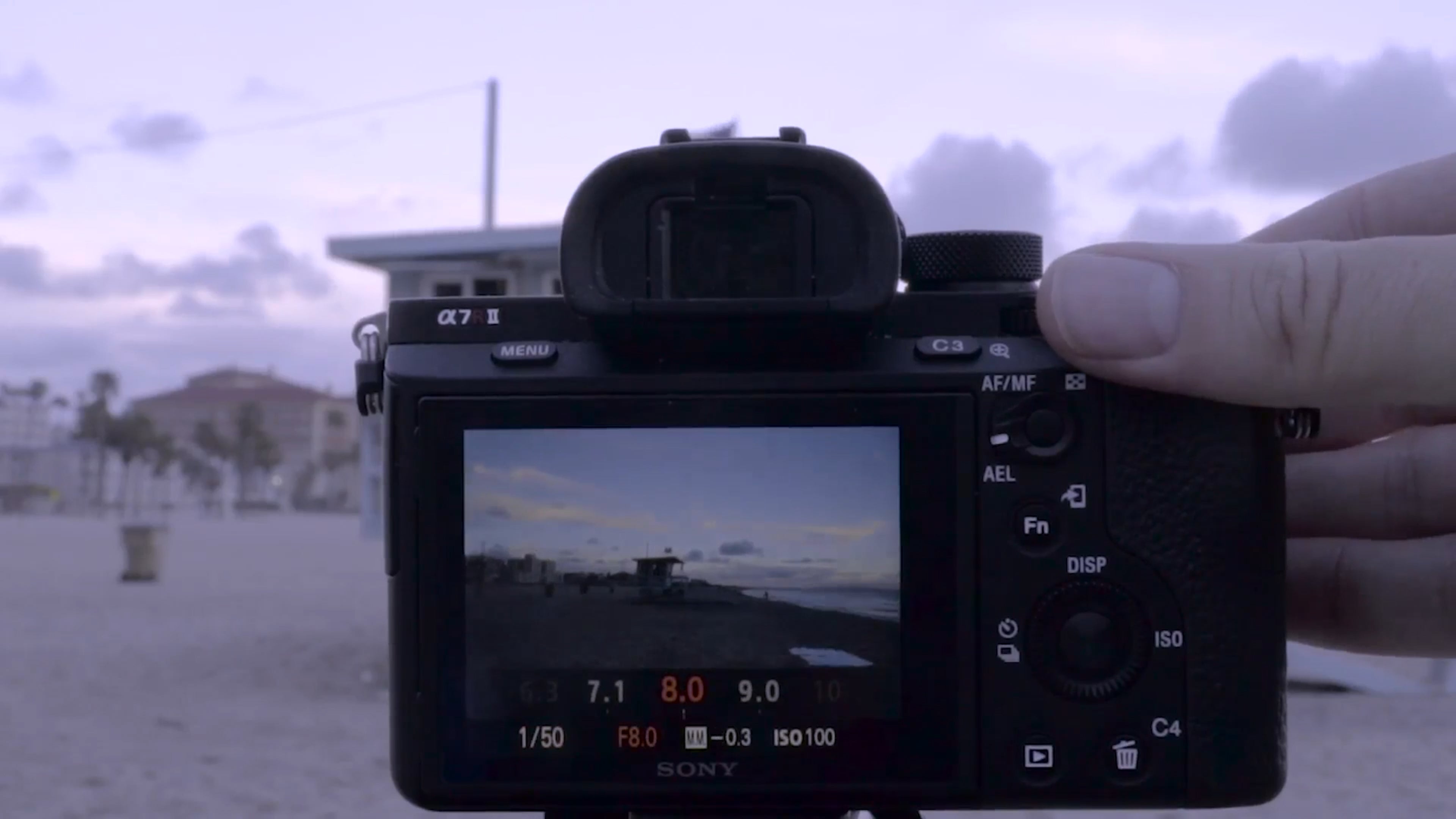 Learn the best camera settings for landscape photography