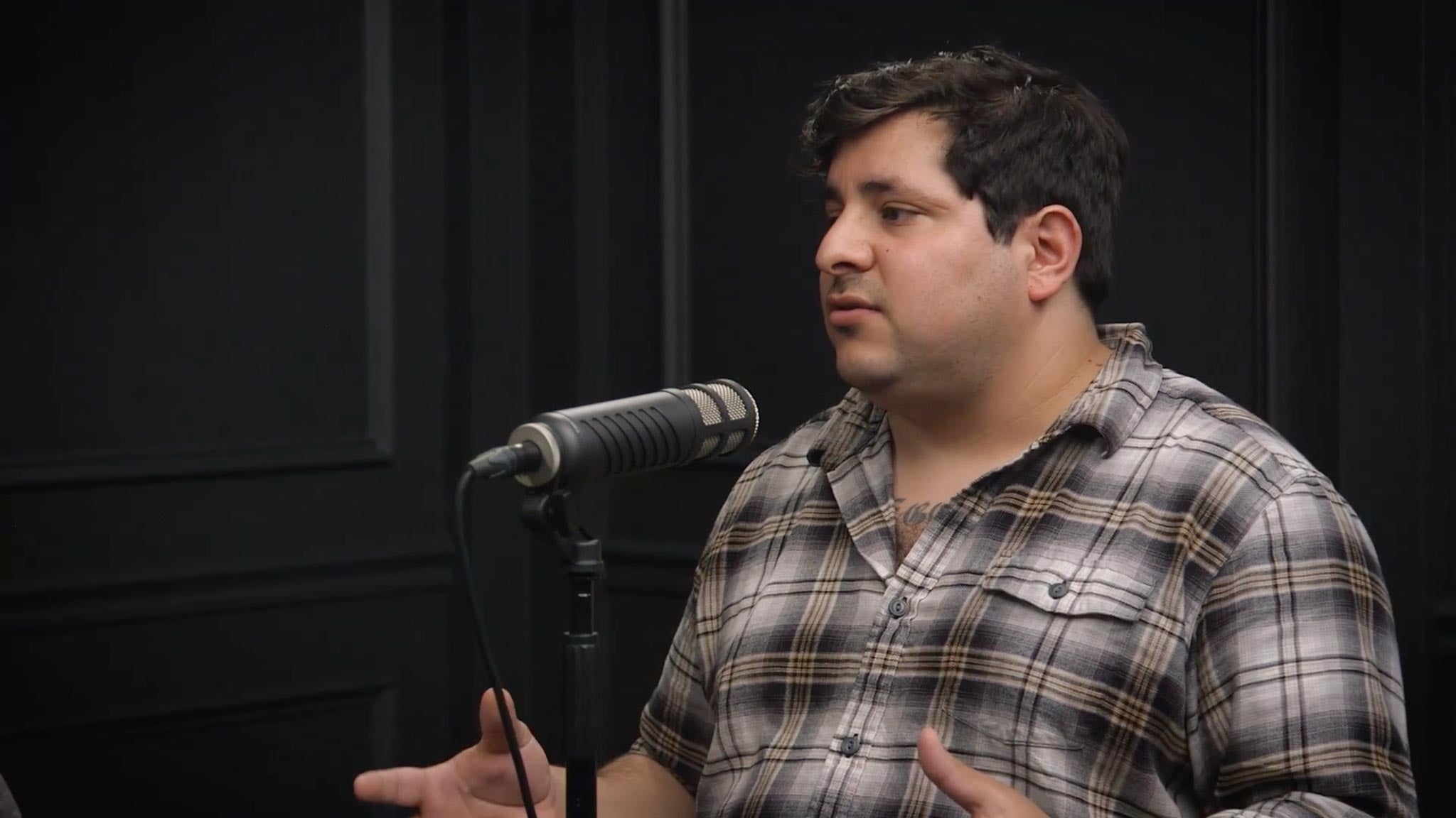 The Retouching Business and Pricing Strategies with Sef