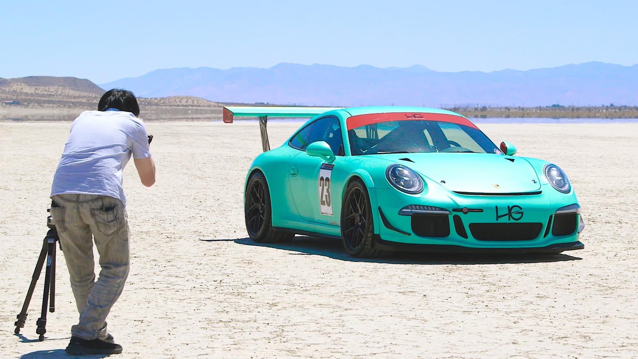 Commercial Car Photography & Retouching With Easton Chang
