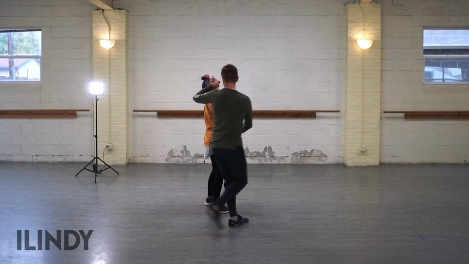 Learn Swing Dance Air Steps