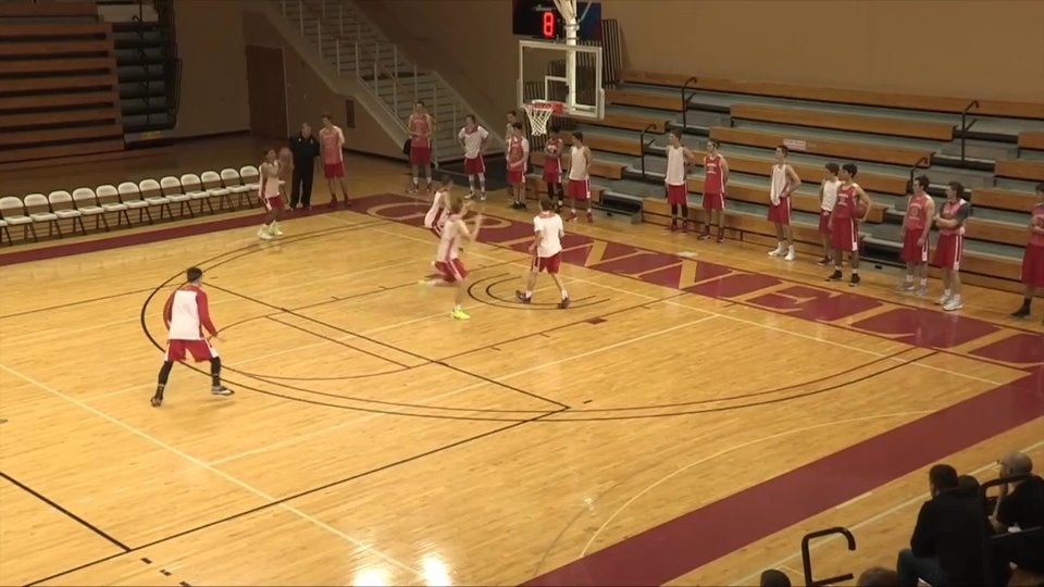 Run and Gun Basketball: The Complete Guide to the Grinnell System