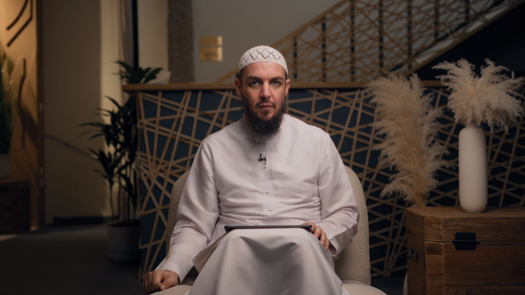 How to Navigate the Workplace as a Muslim | AMAU Academy