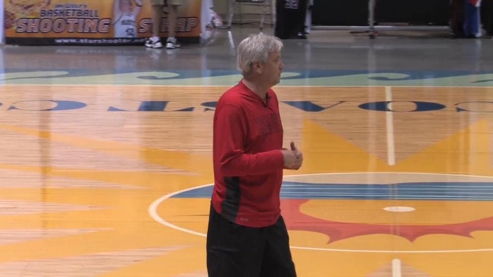 Craig Neal: Zone Offense Packages for Beating 2-3, 3-2, and 1-3-1 Zone ...