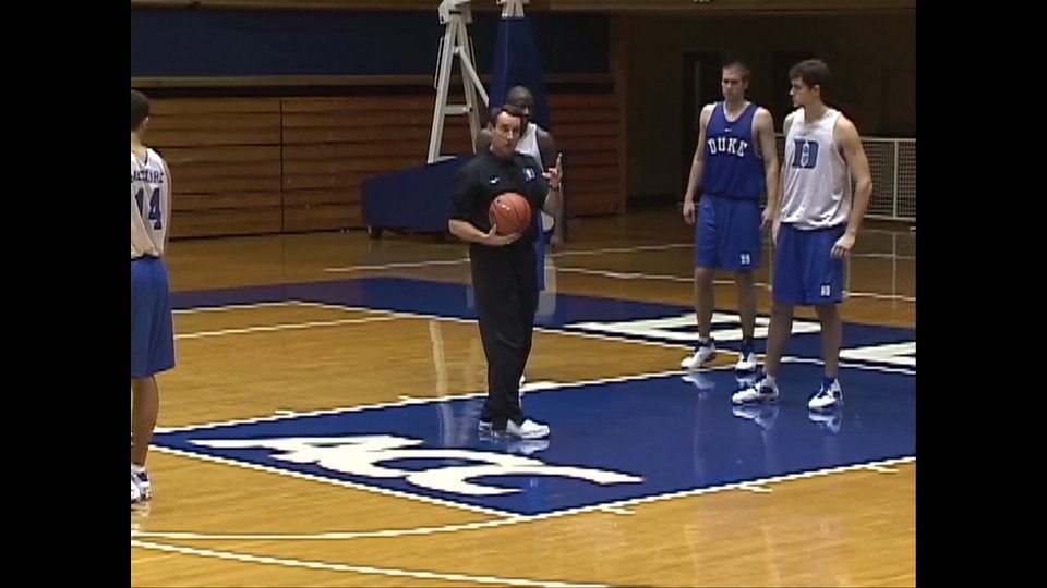 BasketballCoach.com presents: 25 Continuity Zone Offenses