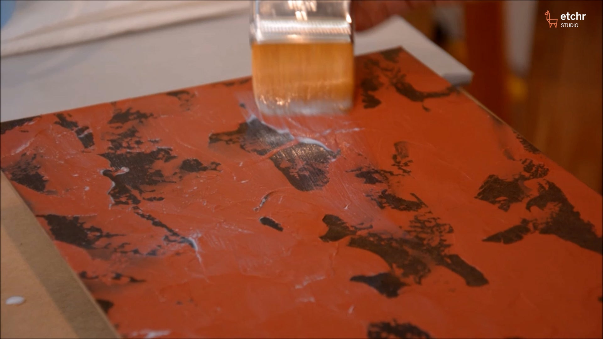 How to Gold Leaf and Acrylic Painting: Ideas Over Gold Leaf