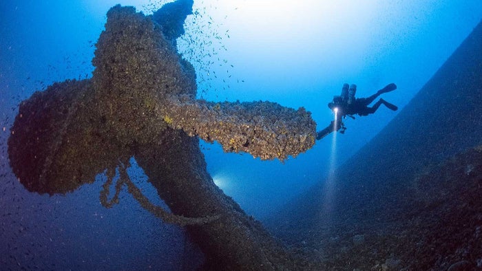 britannic shipwreck dive