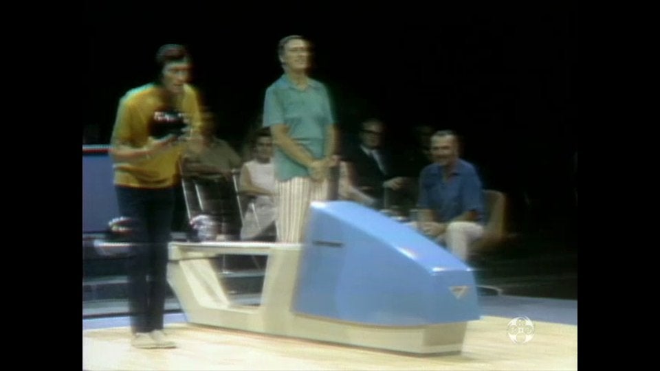 Celebrity Bowling – Classic 1970s Game Show on PROClassicTV