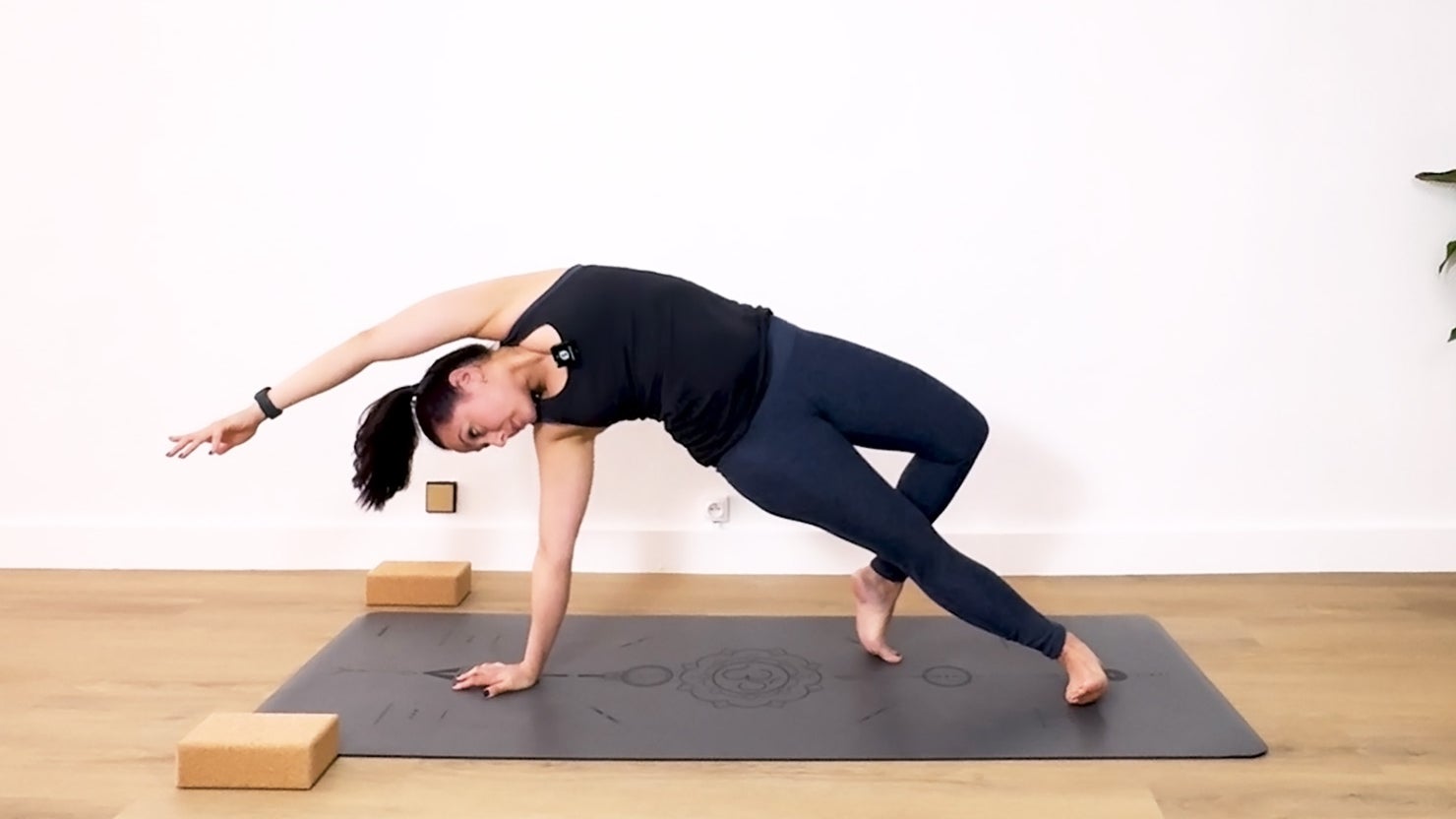 YogaEasy | Your Online Yoga Studio