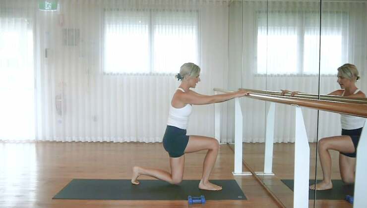 Barre Body Online | SHAKE IT OFF - Strength with Liana (with music)